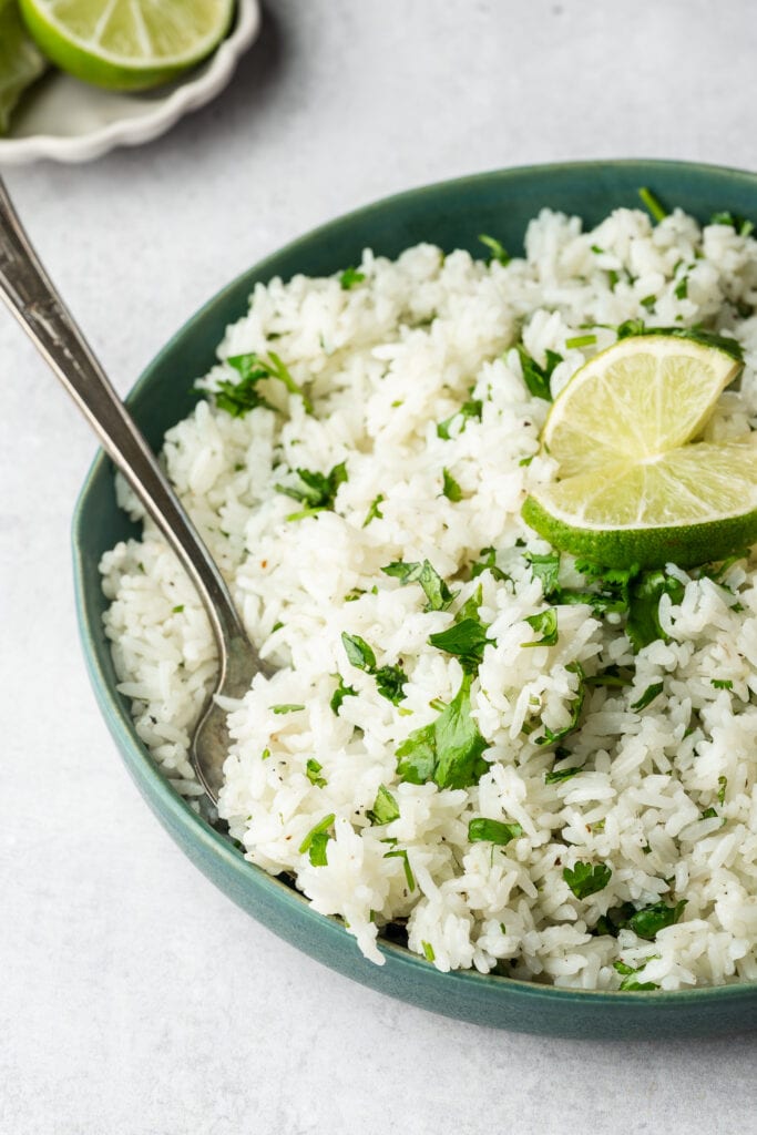 Chipotle Cilantro Lime Rice (Rice Cooker) - Liv Vegan Strong