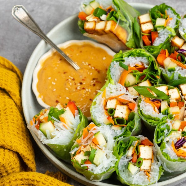 Vegan Rice Paper Rolls with Baked Tofu - Liv Vegan Strong