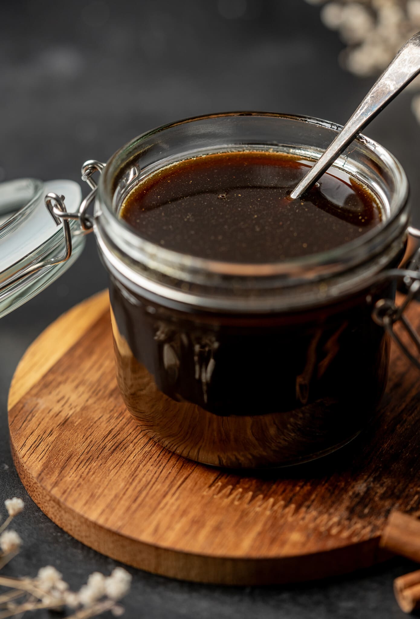Gingerbread Syrup for Coffee (Starbucks Copycat) - Liv Vegan Strong